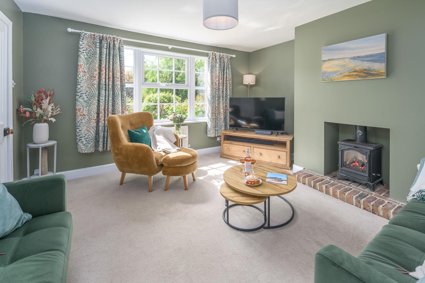4 Bedroom Cottage in Embleton - Dog Friendly Holiday Cottage in ...