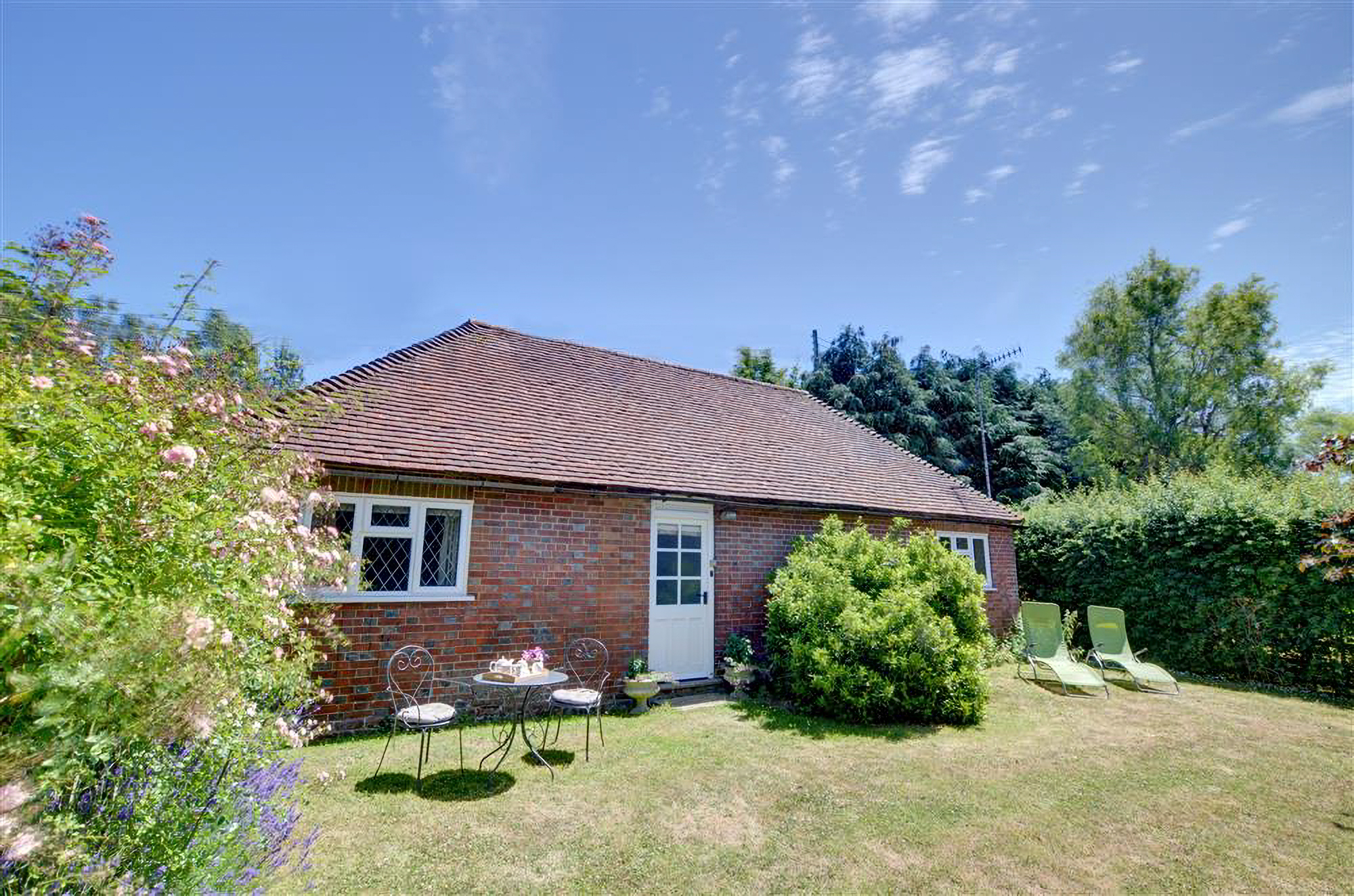 Smugley Cottage | Smugley Cottage in Goudhurst, near Cranbrook, Kent