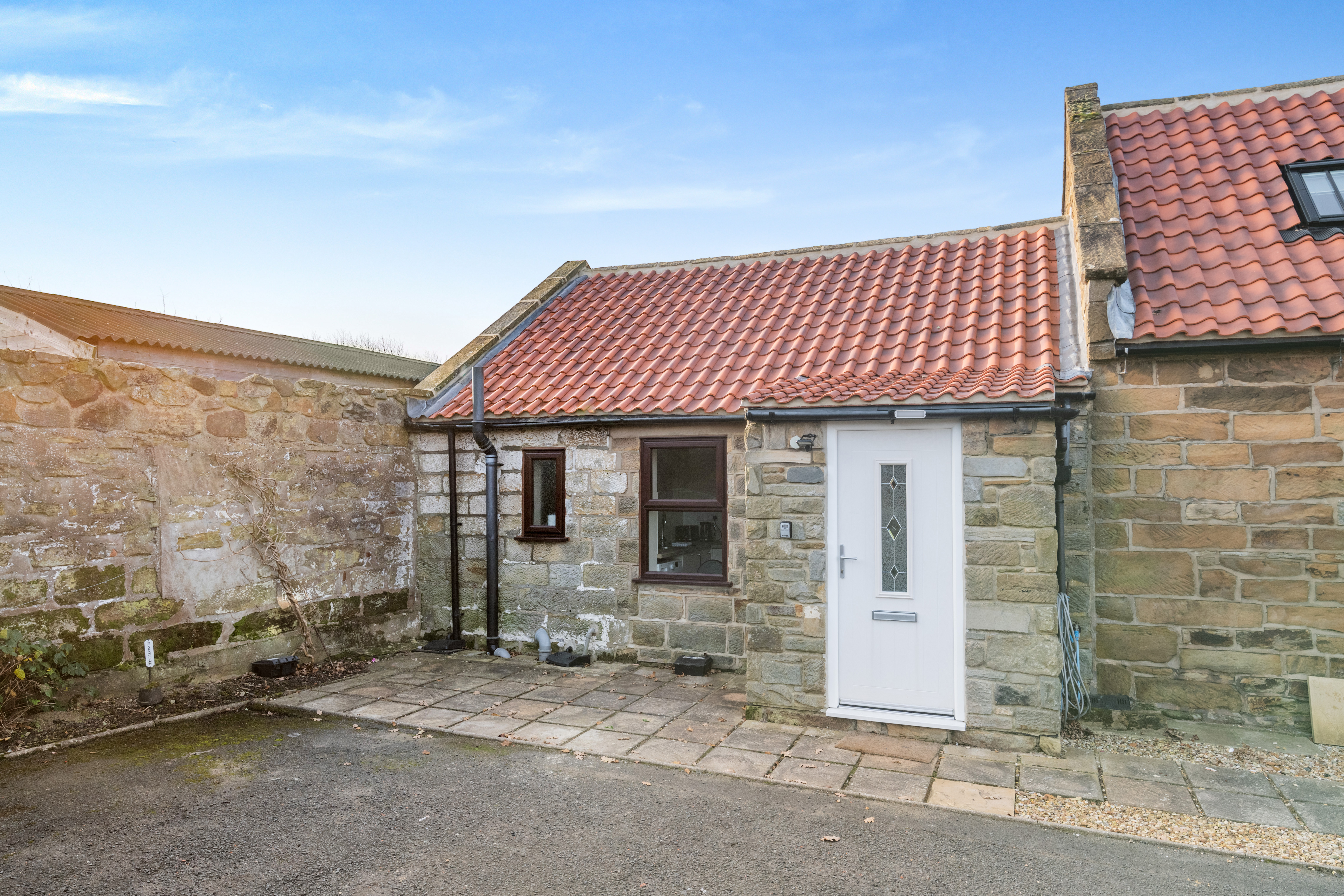 Honeysuckle Cottage - Whitby | Honeysuckle Cottage - Whitby in Whitby ...