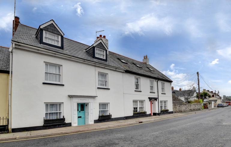 Raleigh House | Raleigh House in Appledore - Devon