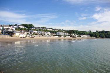 5 Croft Court | 5 Croft Court in Tenby, West Wales