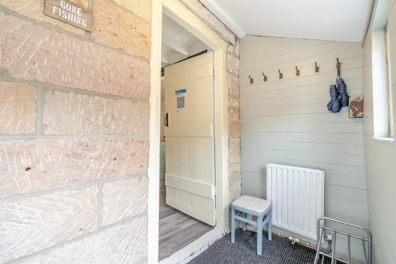 Crooked Cottage | Crooked Cottage in Whitby