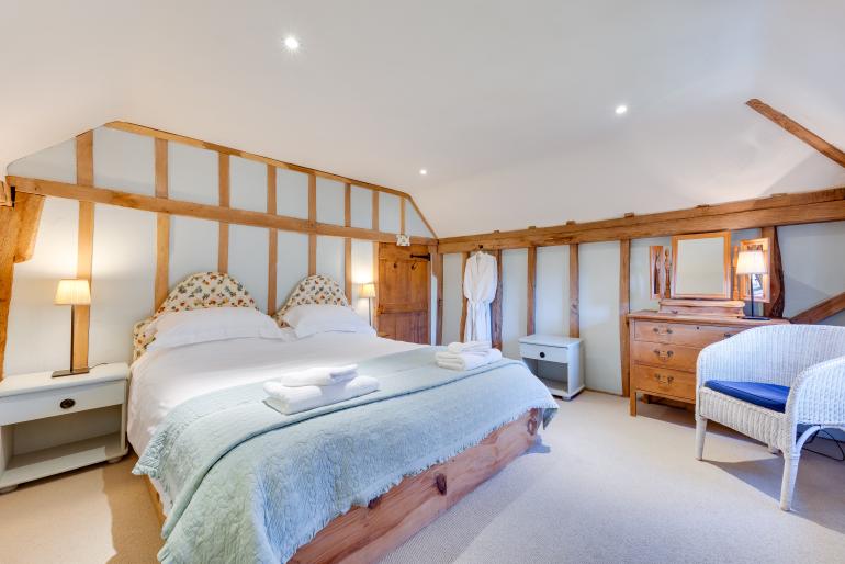 Iden Green Farm Stables | Iden Green Farm Stables in Benenden