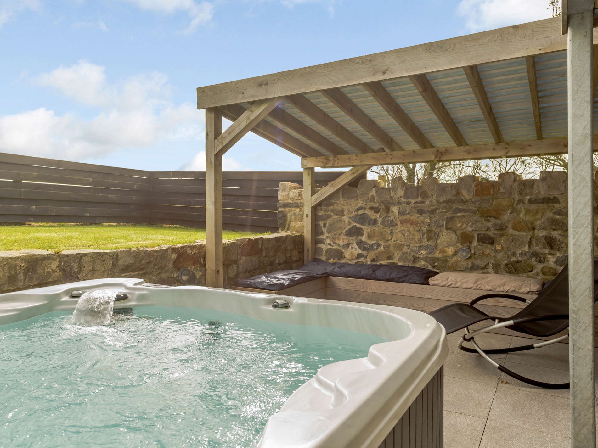 Capel Neigwl | Capel Neigwl in Botwnnog, near Abersoch, North Wales