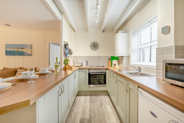 Crooked Cottage | Crooked Cottage in Whitby