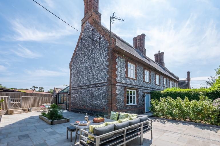 Sand Stone Cottage | Sand Stone Cottage in Northrepps