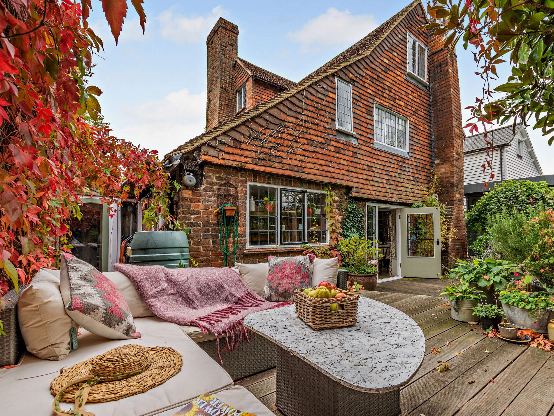 Walnut Tree Cottage | Walnut Tree Cottage in Tonbridge, Kent