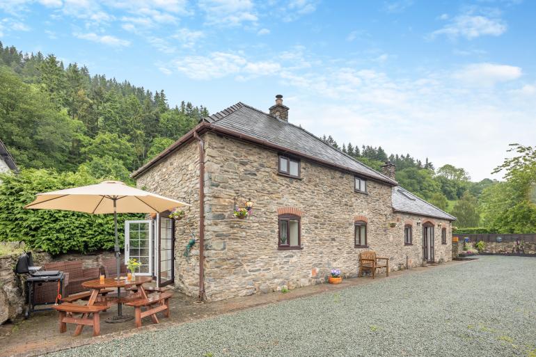 Stabl Y Ddol | Stabl Y Ddol in Llangollen