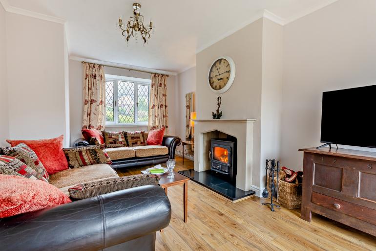Lea Brook Cottage | Lea Brook Cottage in Lea Bridge