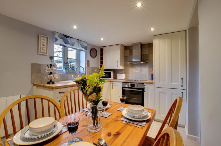 White Rose Cottage | White Rose Cottage in Bodham