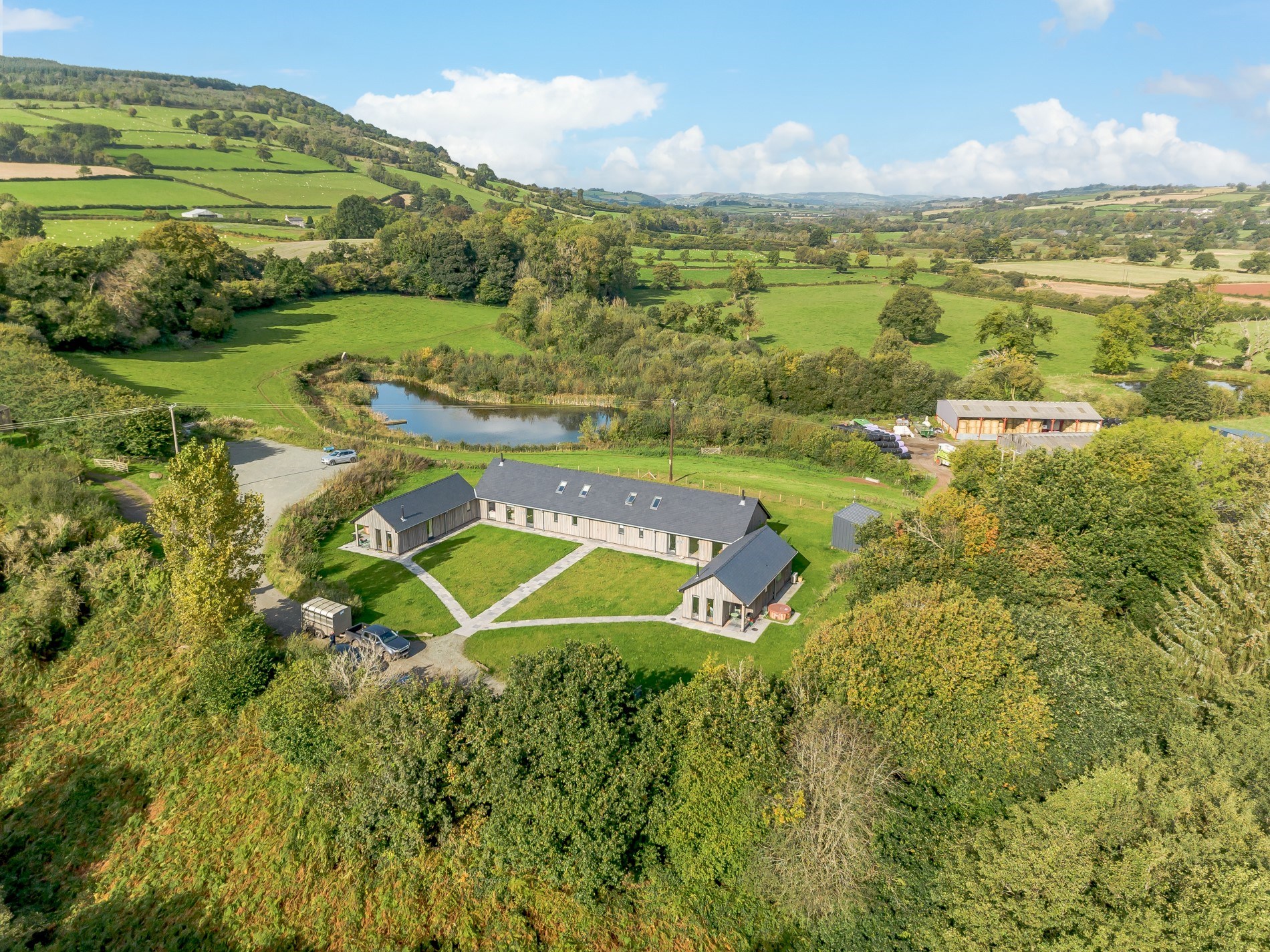 Osprey - Gilestone Farm | Osprey - Gilestone Farm in Talybont-on-Usk ...