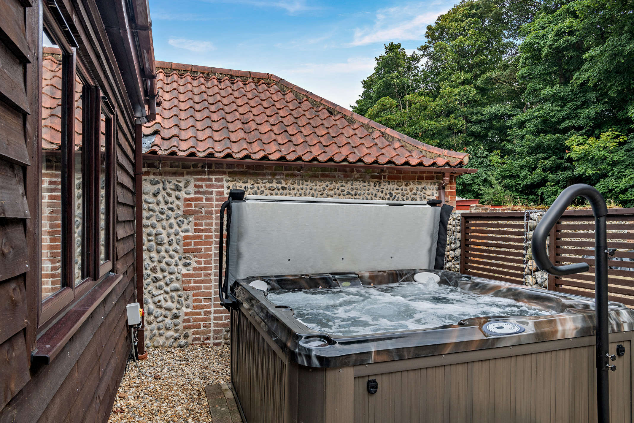 Robin's Rest at Wayside Farm | Robin's Rest at Wayside Farm in Felbrigg ...