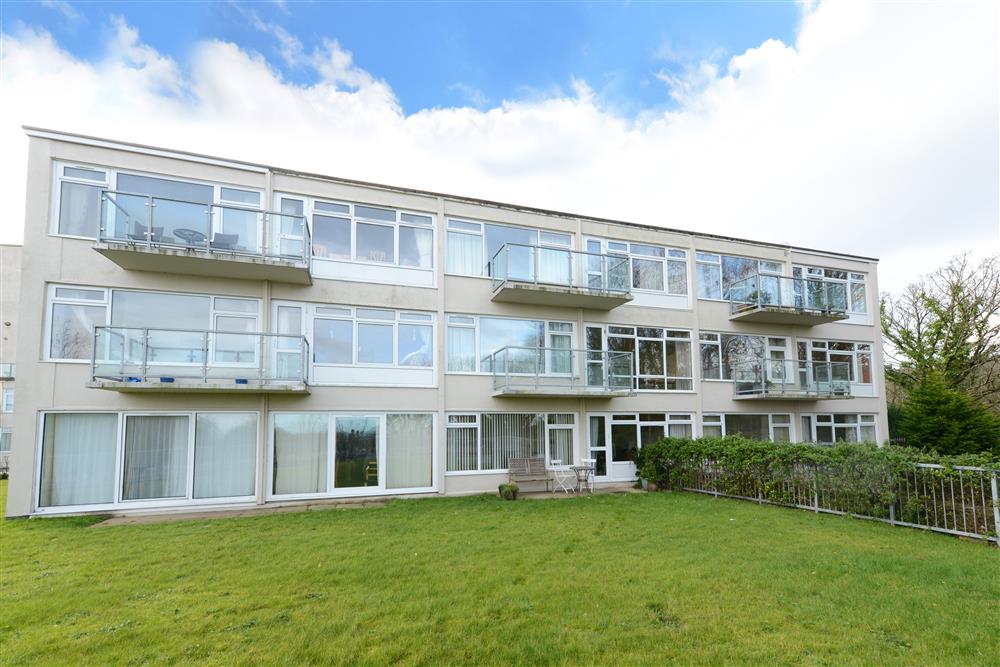 Sandy Reach (Croft Court) | Sandy Reach (Croft Court) in Tenby, West Wales