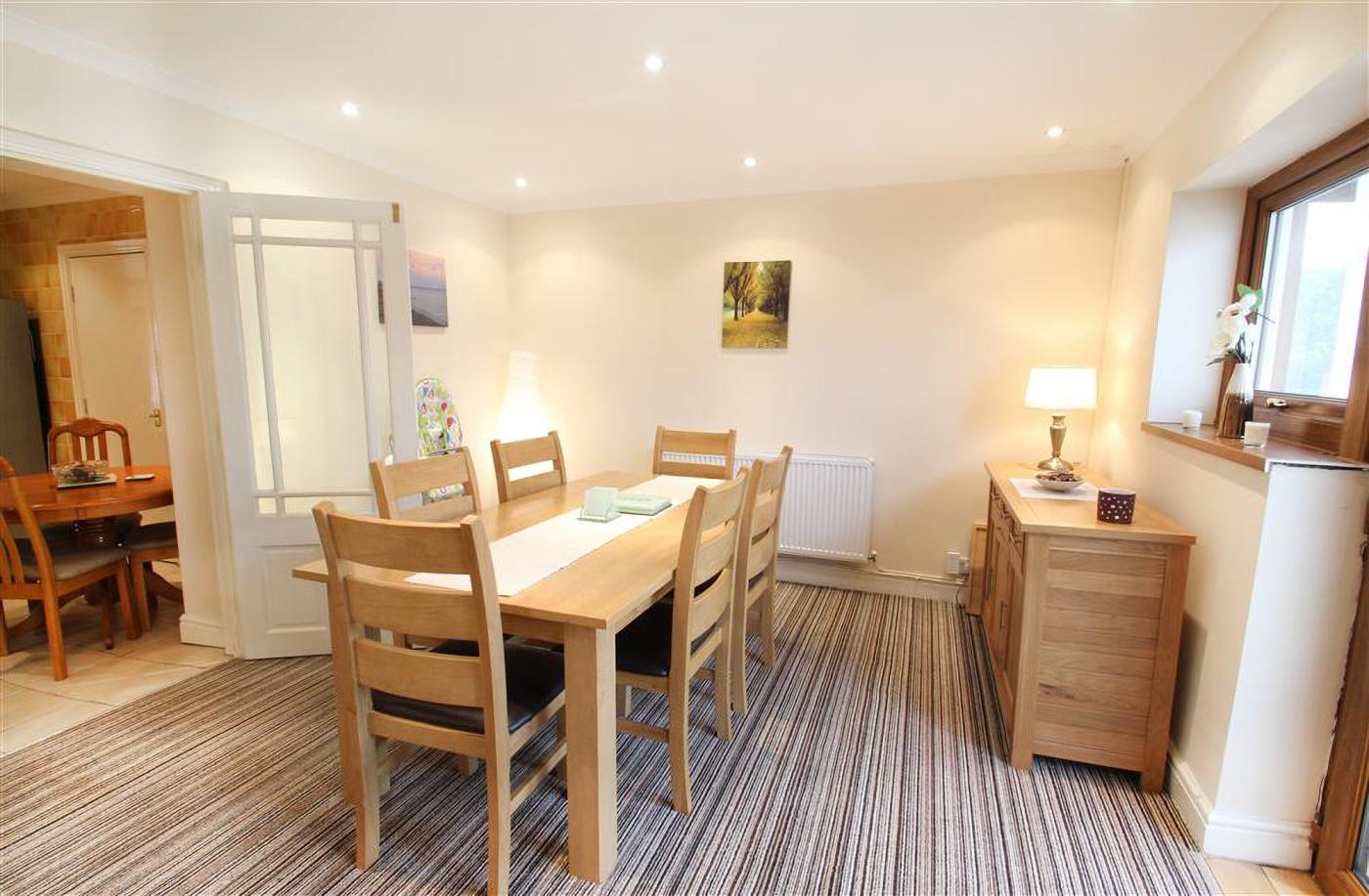 5 Bedroom Cottage in Mumbles - Dog Friendly Holiday Cottage in Mumbles ...