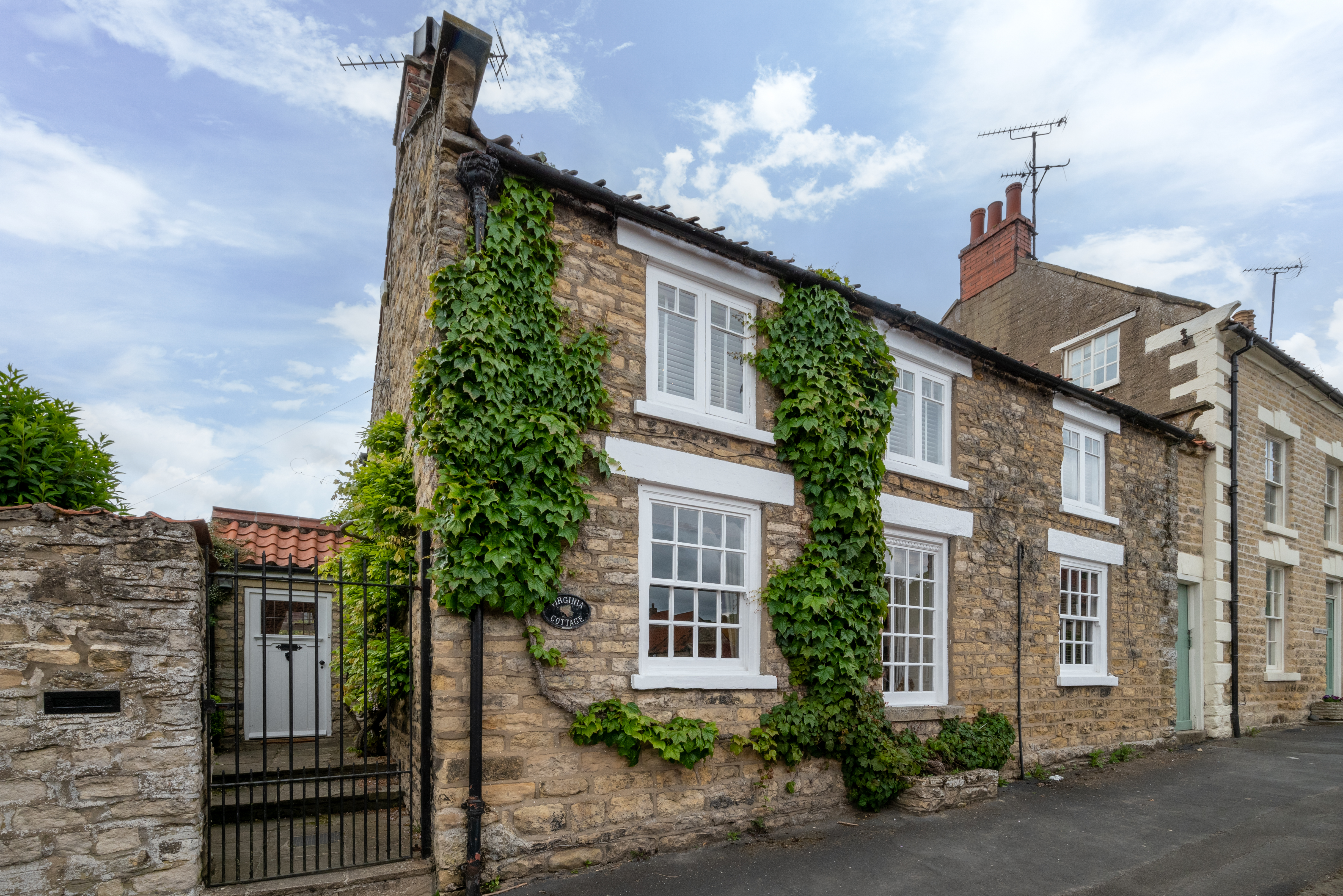 Virginia Cottage | Virginia Cottage in Thornton Dale, near Pickering ...