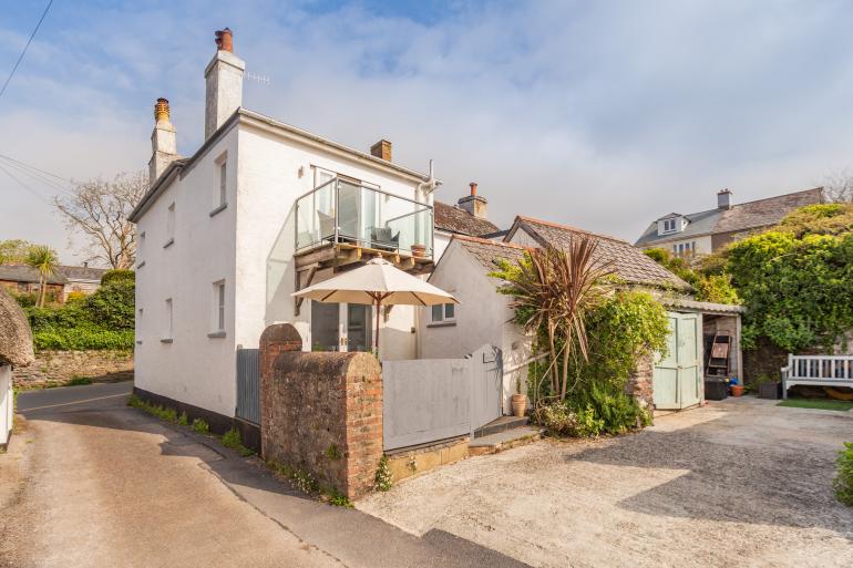 High Corner Cottage | High Corner Cottage in Thurlestone