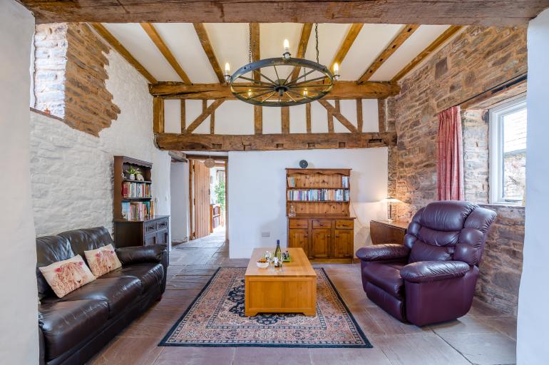 Great Tre-Rhew Farm | Great Tre-Rhew Farm in Abergavenny
