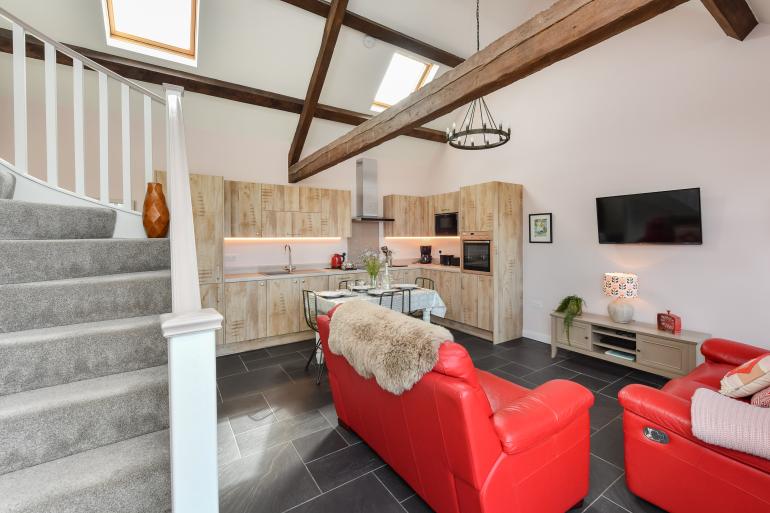 Corlan Lleuddad | Corlan Lleuddad in Llangwnadl