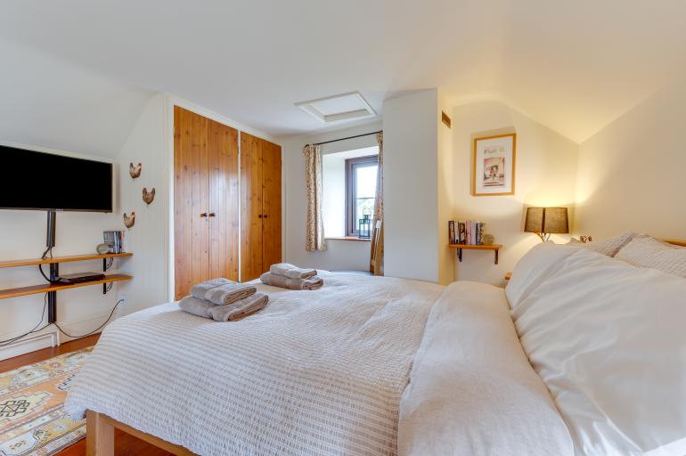 Granary Cottage | Granary Cottage in Gower