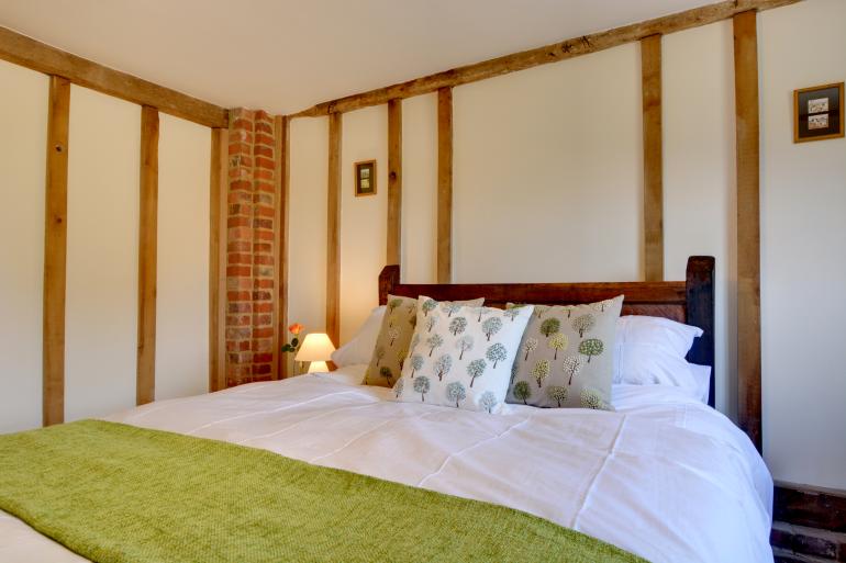 Wagon Lodge at Forstal Farm | Wagon Lodge at Forstal Farm in Tenterden