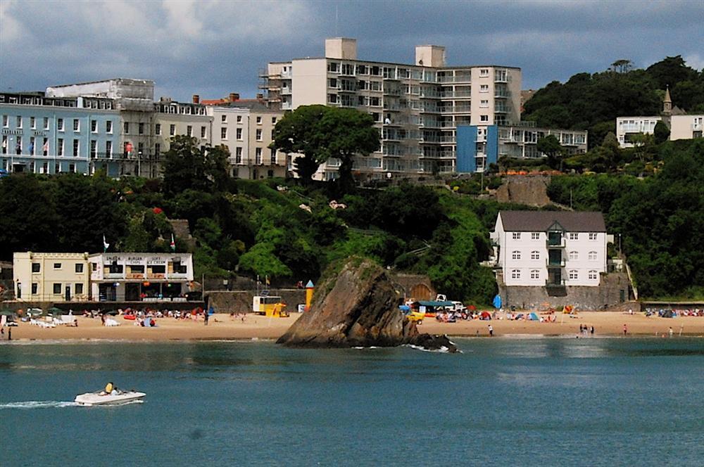 Croft Court 112 | Croft Court 112 in Tenby, West Wales
