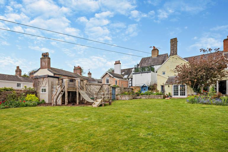 Ardwyn Bach | Ardwyn Bach in Ruthin