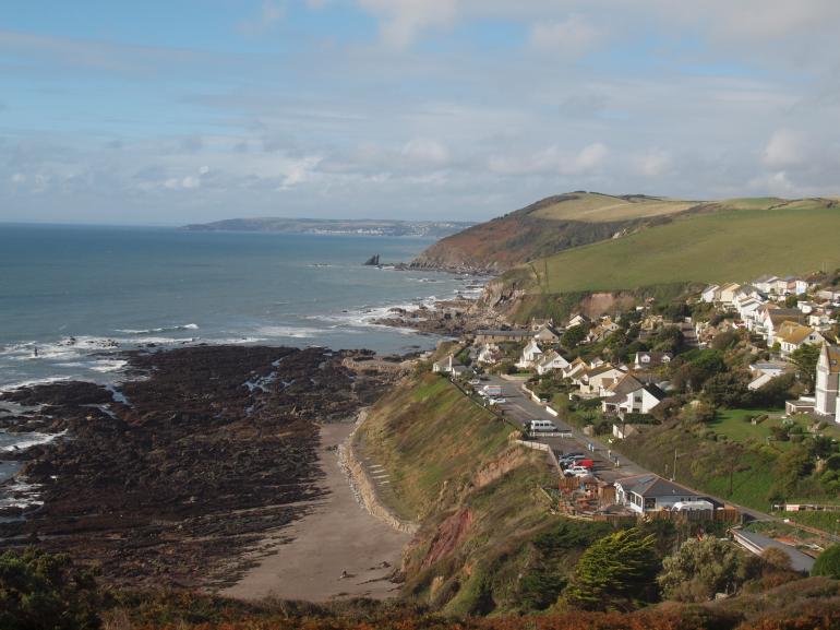 High Tides | High Tides in Portwrinkle