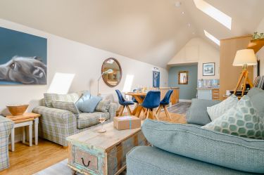 Holiday cottages in Suffolk with a sea view - Suffolk Secrets