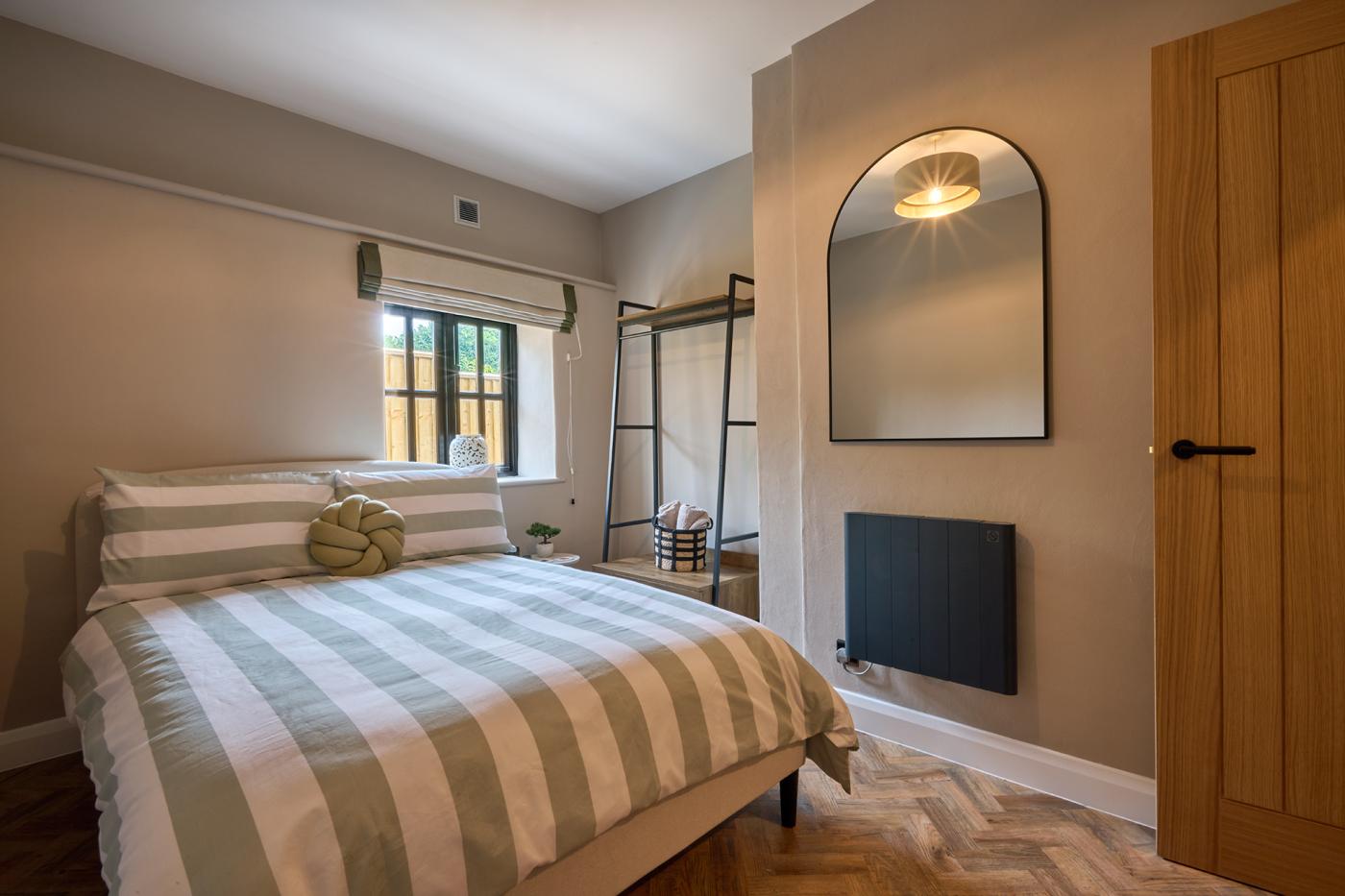 2 Bedroom Cottage in Nantgaredig - Dog Friendly Holiday Cottage in ...
