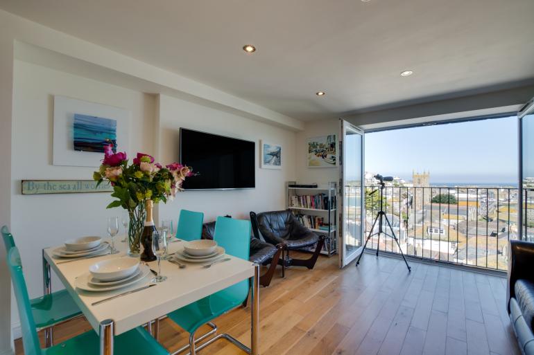 Over the Harbour, 4 Fernlea Court | Over the Harbour, 4 Fernlea Court ...