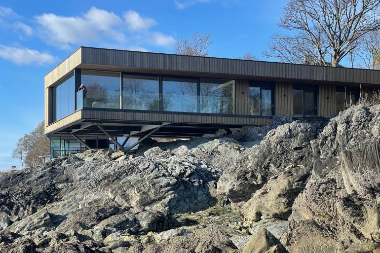 Rock Cove | Rock Cove in Cove - Argyll