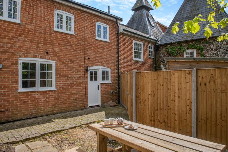 1 River Lane | 1 River Lane in Halesworth