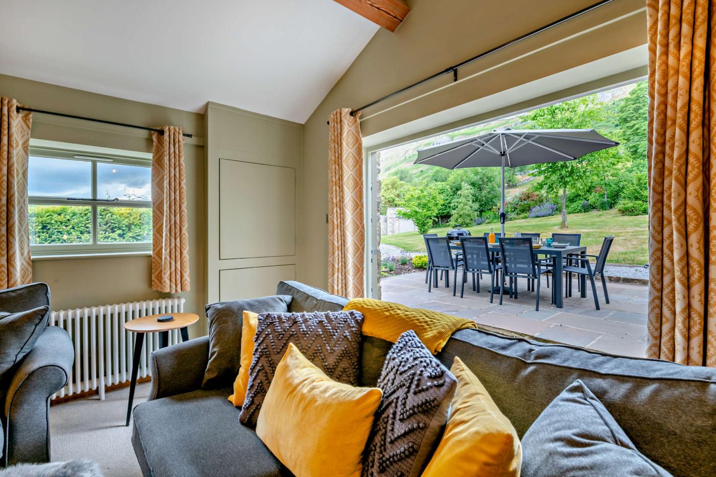 4 Bedroom Cottage in Hawkswick - Dog Friendly Holiday Cottage in ...