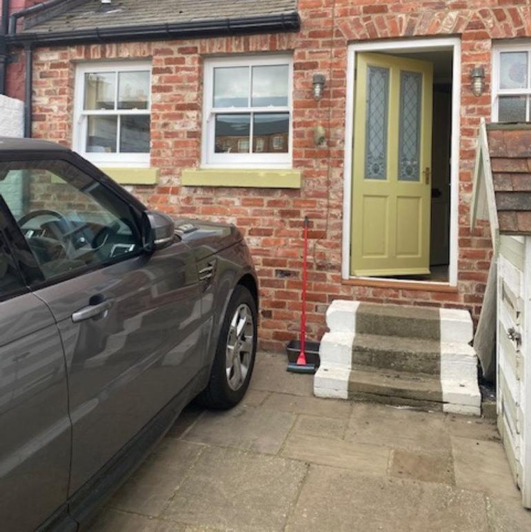 2 West Terrace | 2 West Terrace in Whitby