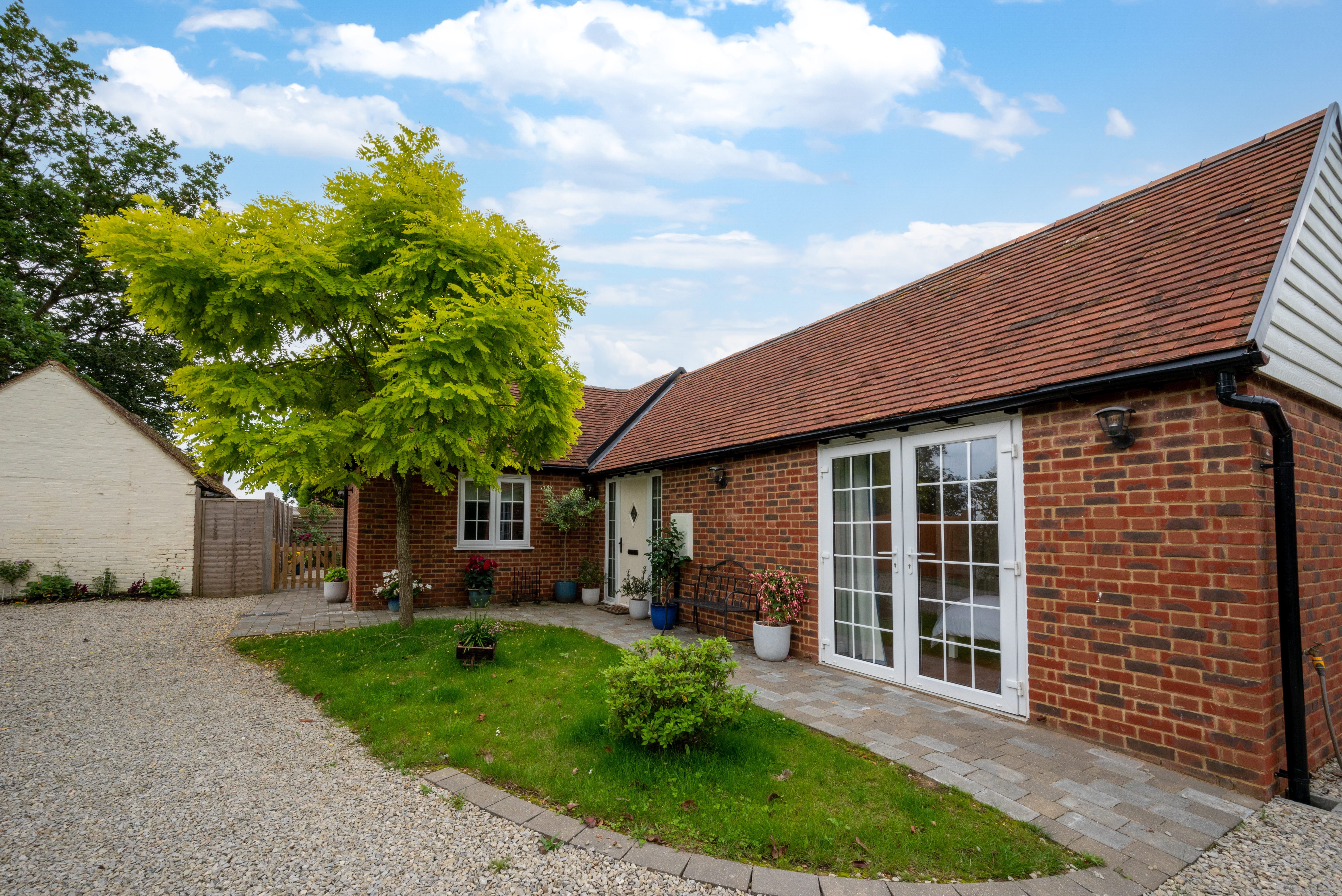 Maple Cottage | Maple Cottage in Woodchurch, Kent