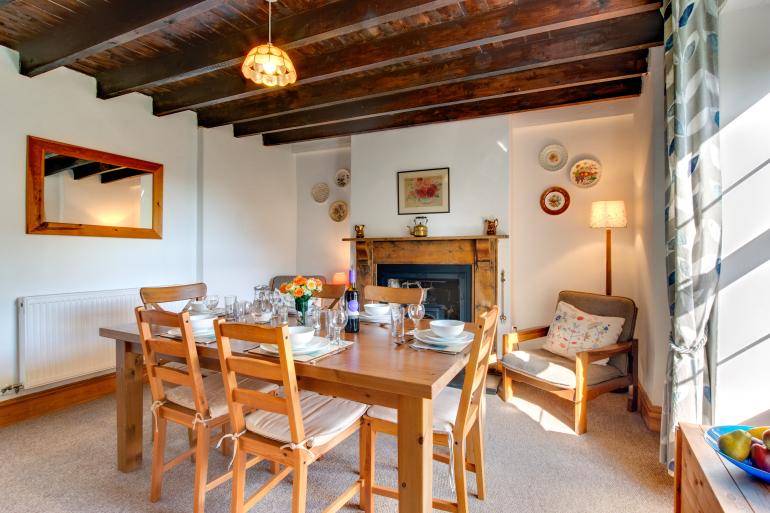 West End Cottage | West End Cottage in Gower