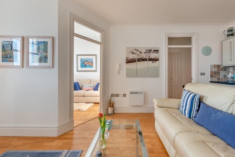 Paragon House 6 | Paragon House 6 in Tenby