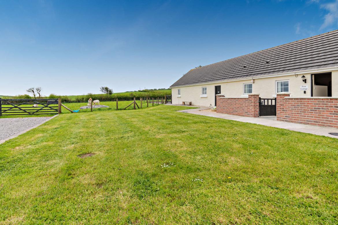 Fern Cottage - Hazelgrove Farm | Fern Cottage - Hazelgrove Farm in Amroth