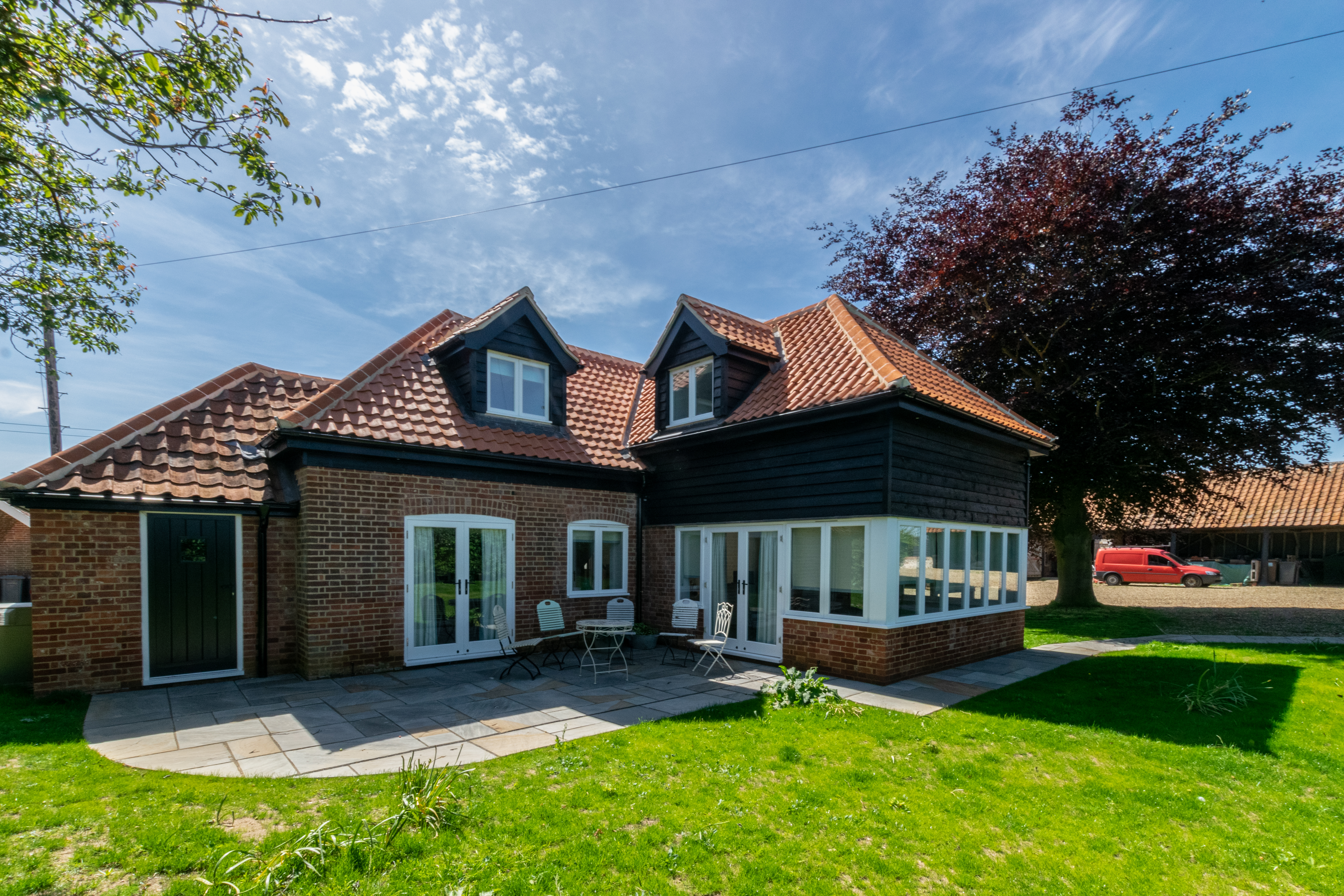 Lodge Farm Barn | Lodge Farm Barn in Sudbourne, Suffolk