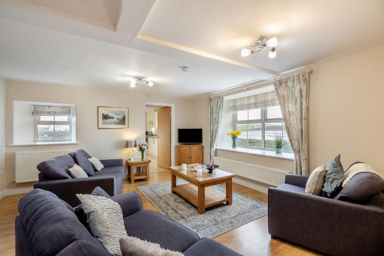 Fferm Yr Efail | Fferm Yr Efail in Llanfwrog