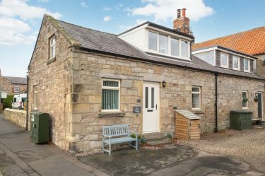 Holiday Cottages in Seahouses | Seahouses Accommodation