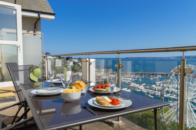 9 Marina Court | 9 Marina Court in Torquay