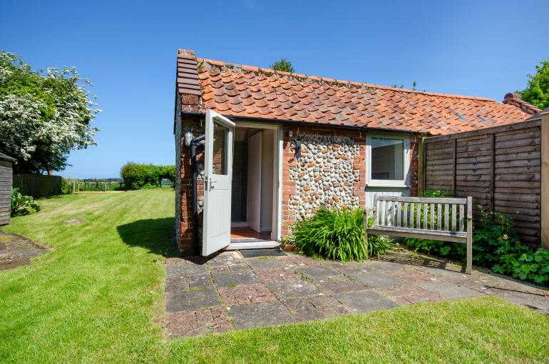 Chapel Cottage | Chapel Cottage in Hempstead