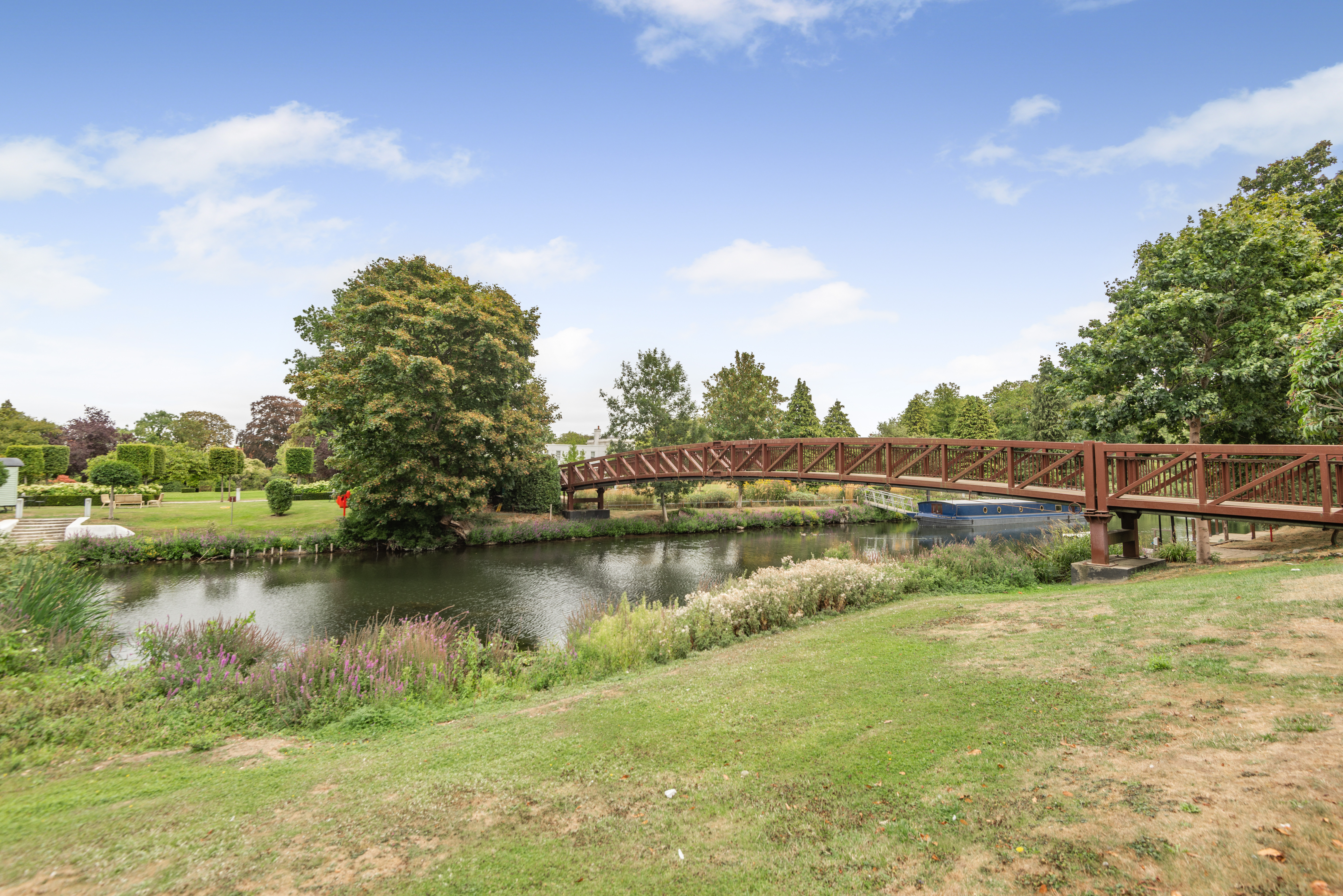 Brook House Bray | Brook House Bray in Bray, near Maidenhead, Berkshire