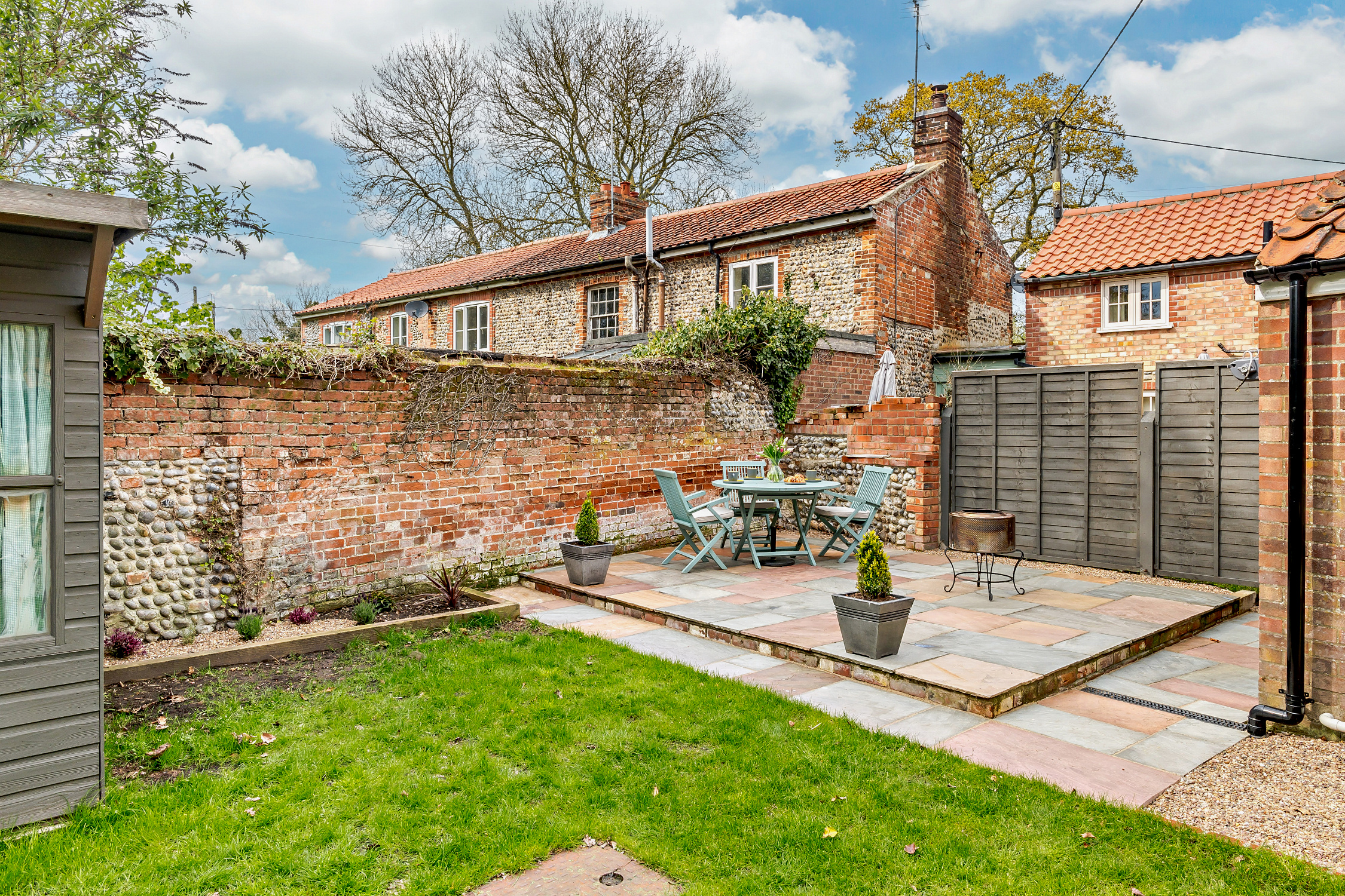 Grove Corner | Grove Corner in Roughton, near Cromer, Norfolk