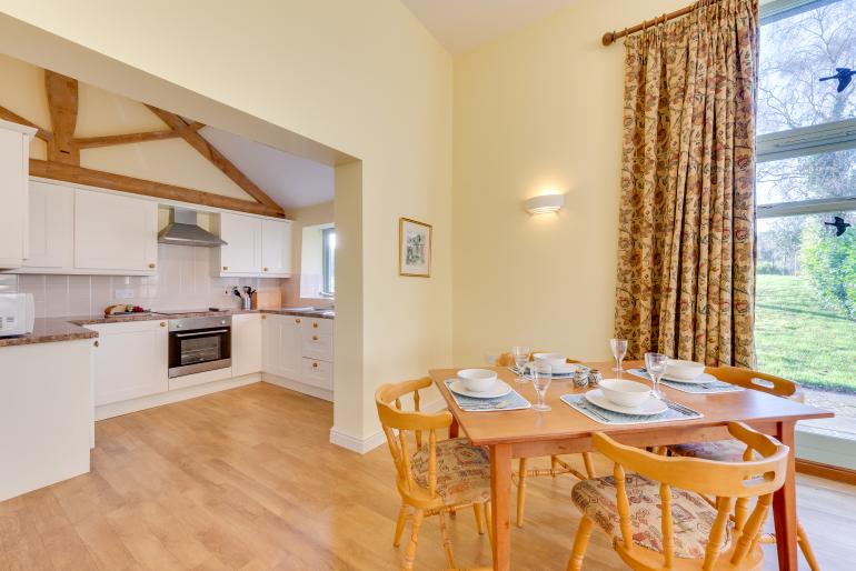 Burtons Farm Barn | Burtons Farm Barn in Loddon