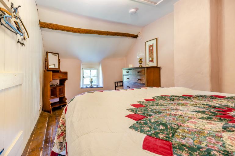 Ysgubor The Barn and Tanybryn Cottage | Ysgubor The Barn and Tanybryn ...