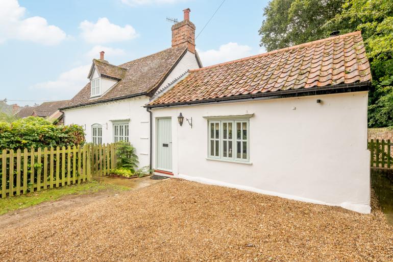 Wisteria Cottage | Wisteria Cottage in Snape