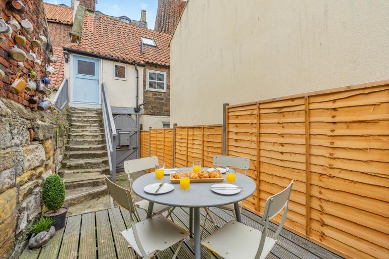 Crooked Cottage | Crooked Cottage in Whitby
