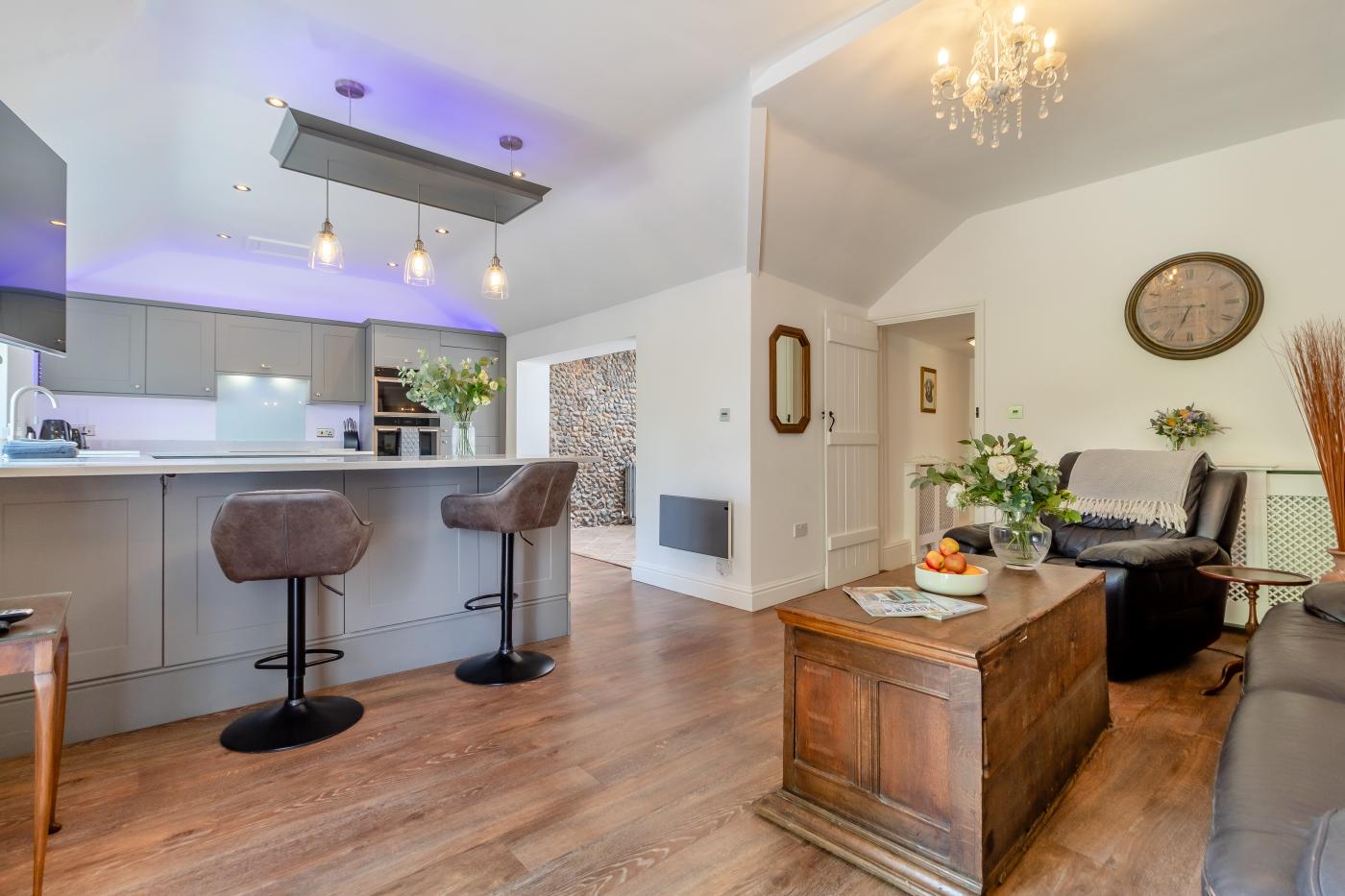 2 Bedroom House in Hepworth - Dog Friendly Holiday Cottage in Hepworth ...
